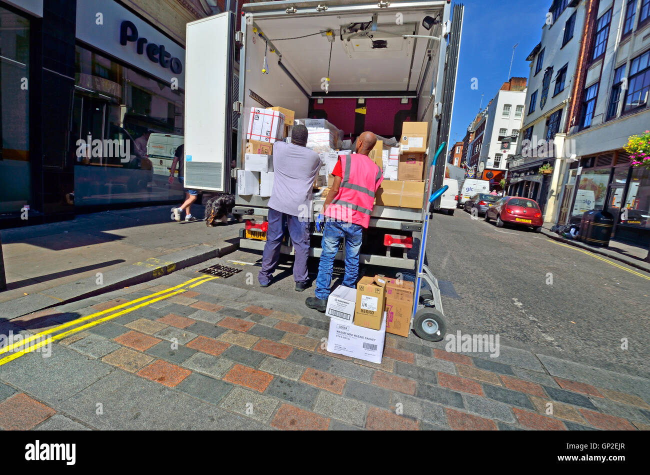 Unloading lorry hi-res stock photography and images - Alamy