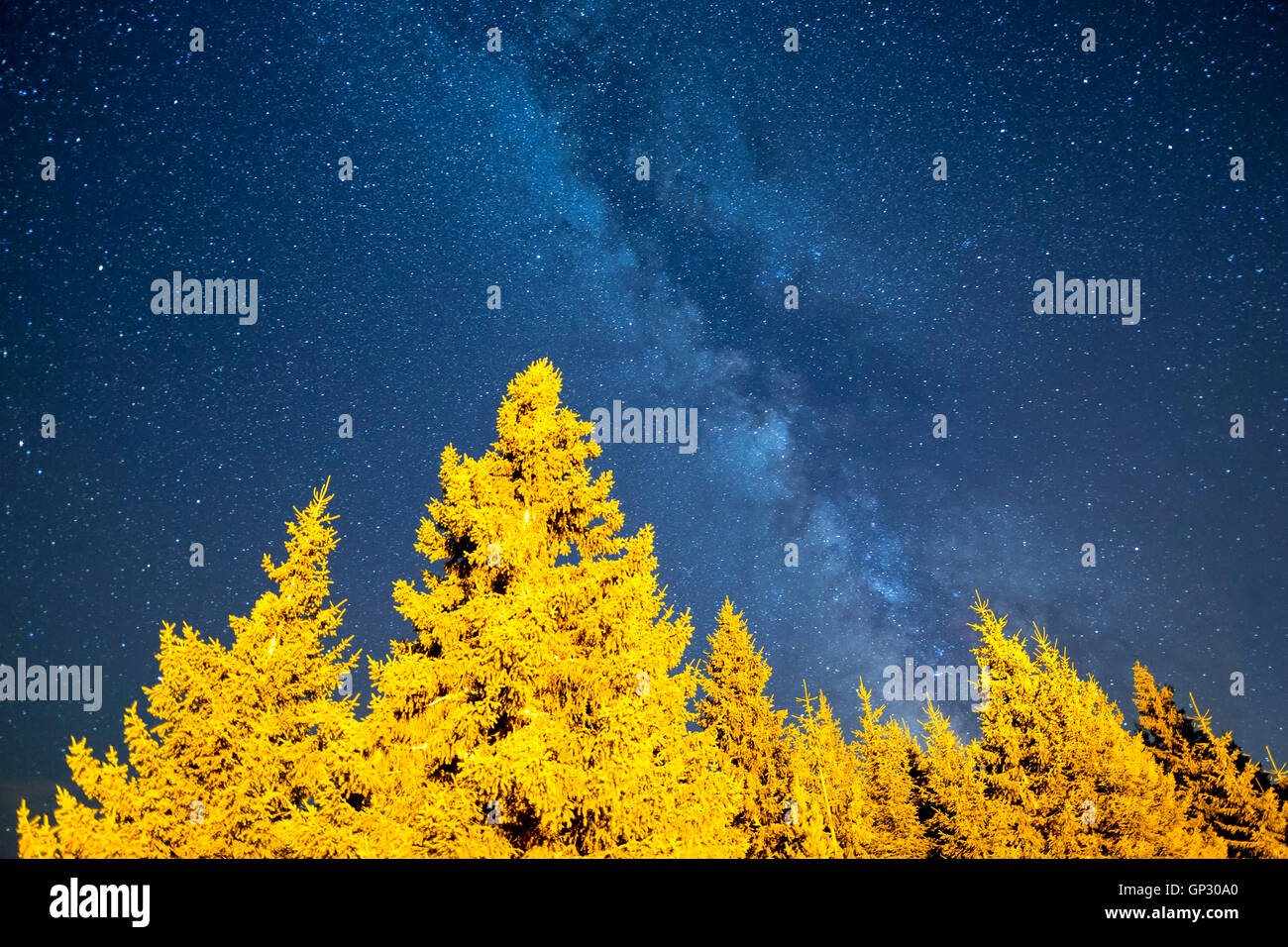 Perseids landscape hi-res stock photography and images - Alamy