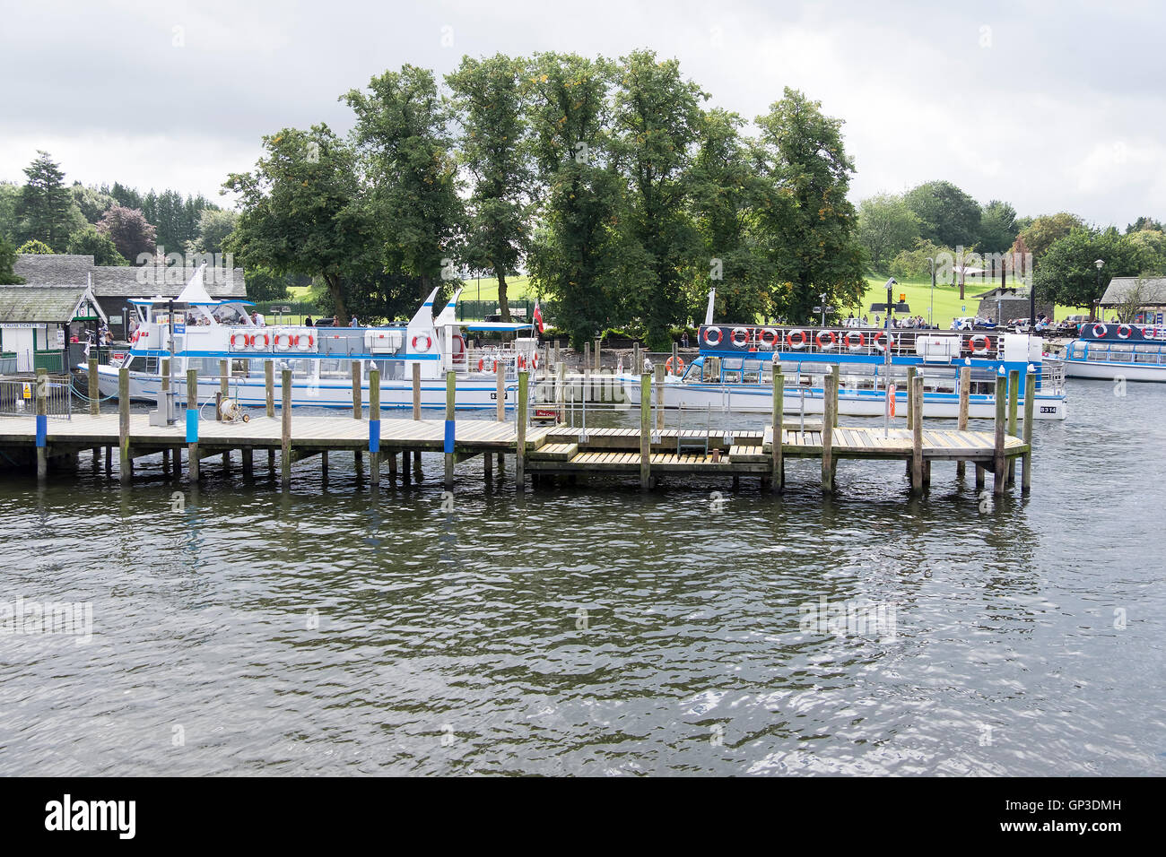 Steam Cruisers around the Bowness on Windermere Launch Stock Photo - Alamy