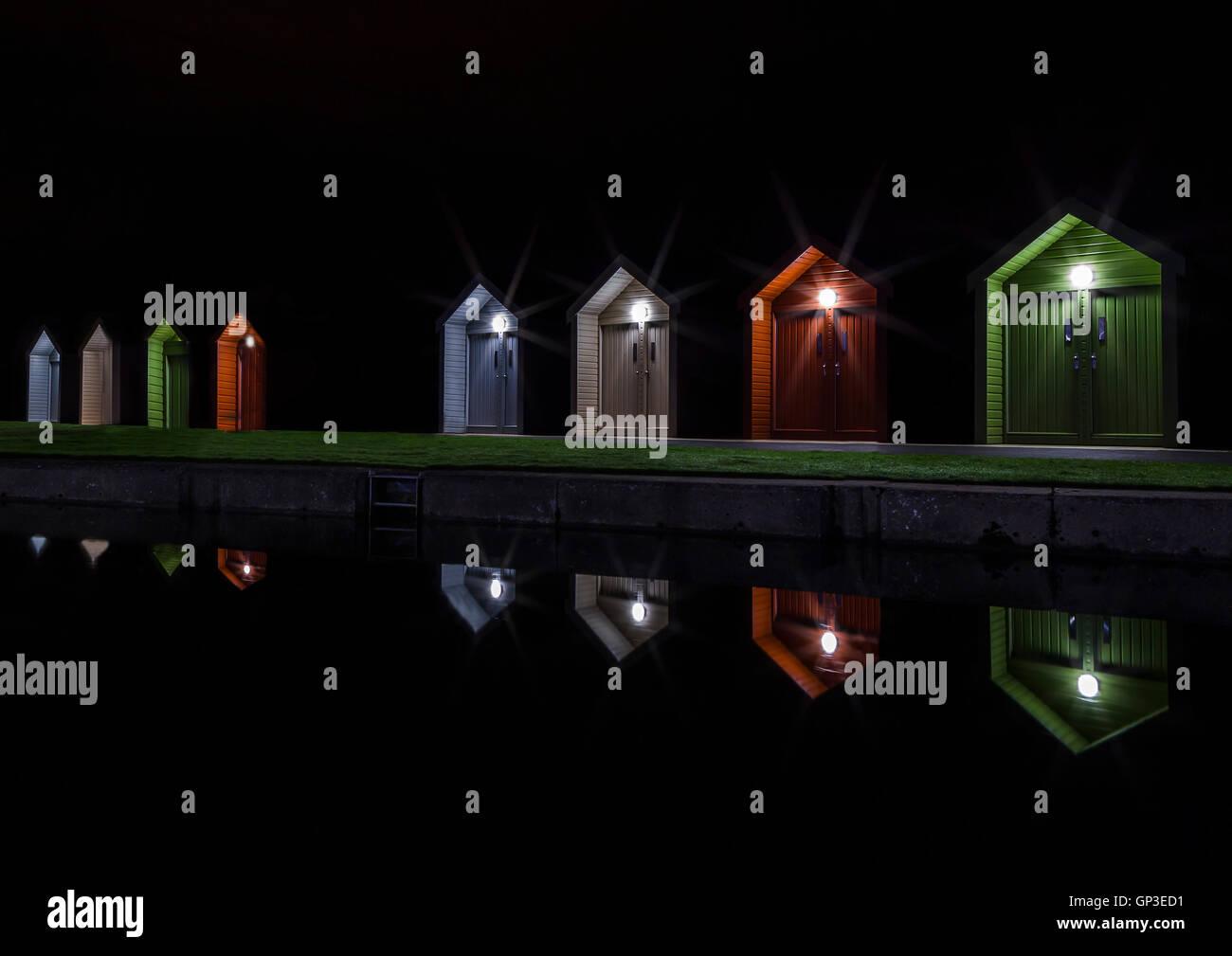 Colorful sheds hi-res stock photography and images - Alamy