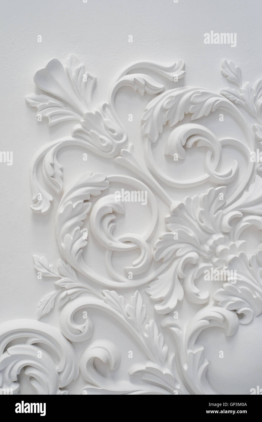 Luxury white wall design bas-relief with stucco mouldings roccoco ...