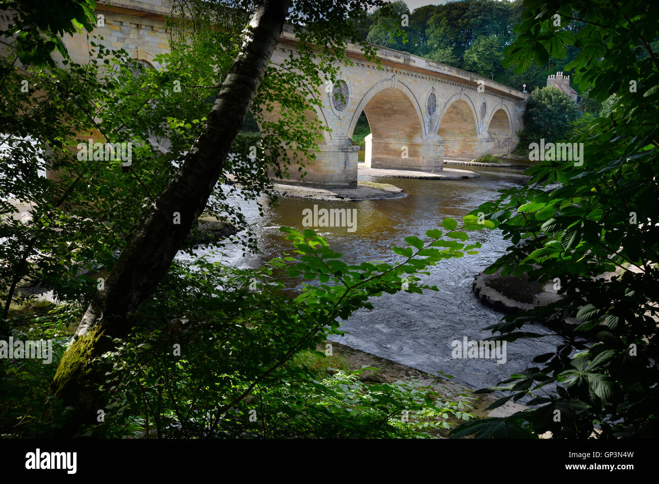 Coldstream Bridge on the River Tweed crossing the English Scottish ...