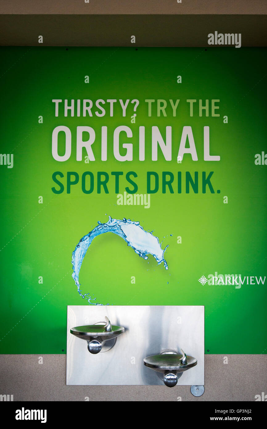 Fort Wayne, Indiana - A sign above the water fountains at Parkview ...