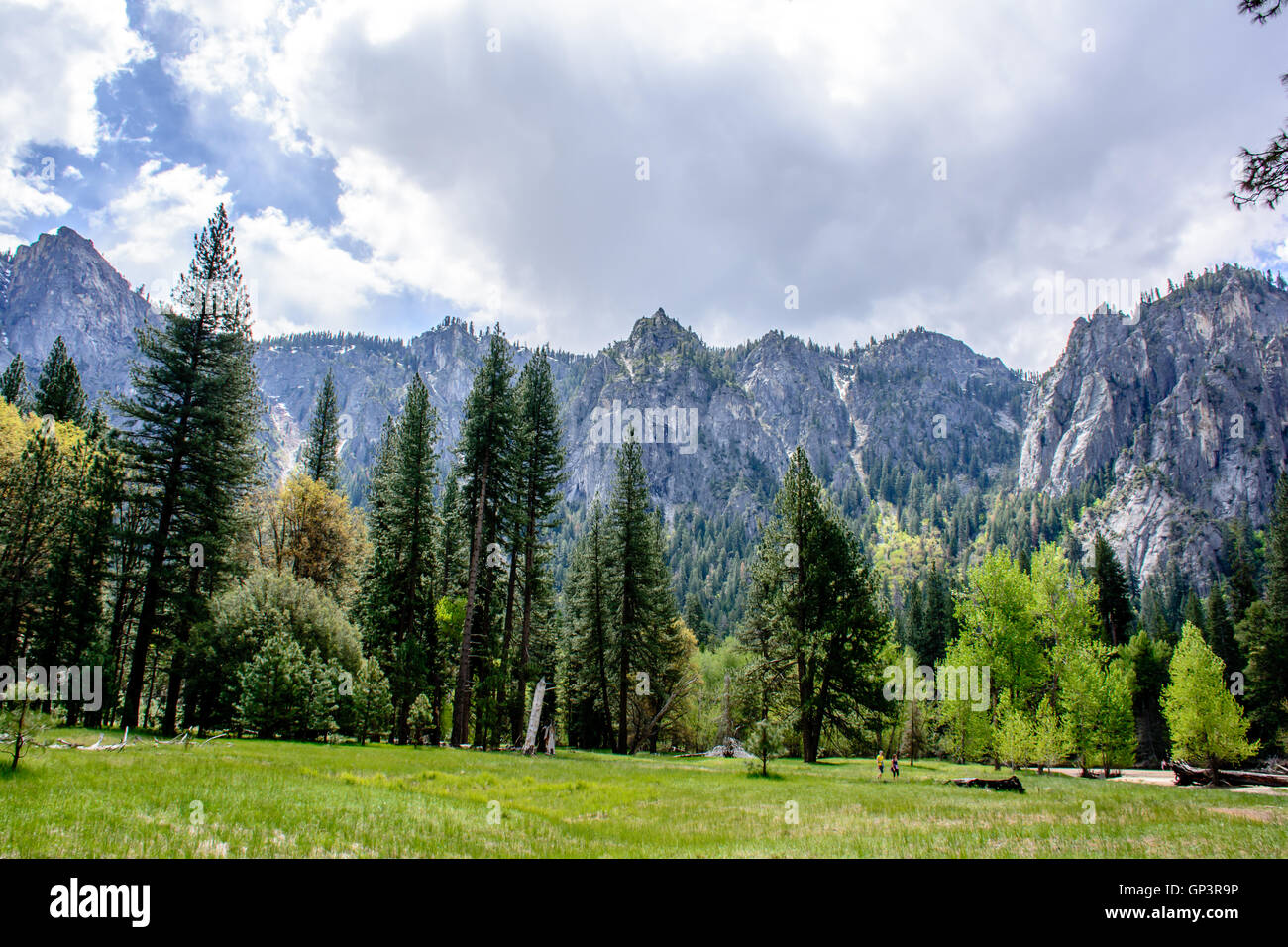 Yosemite mountain hi-res stock photography and images - Alamy