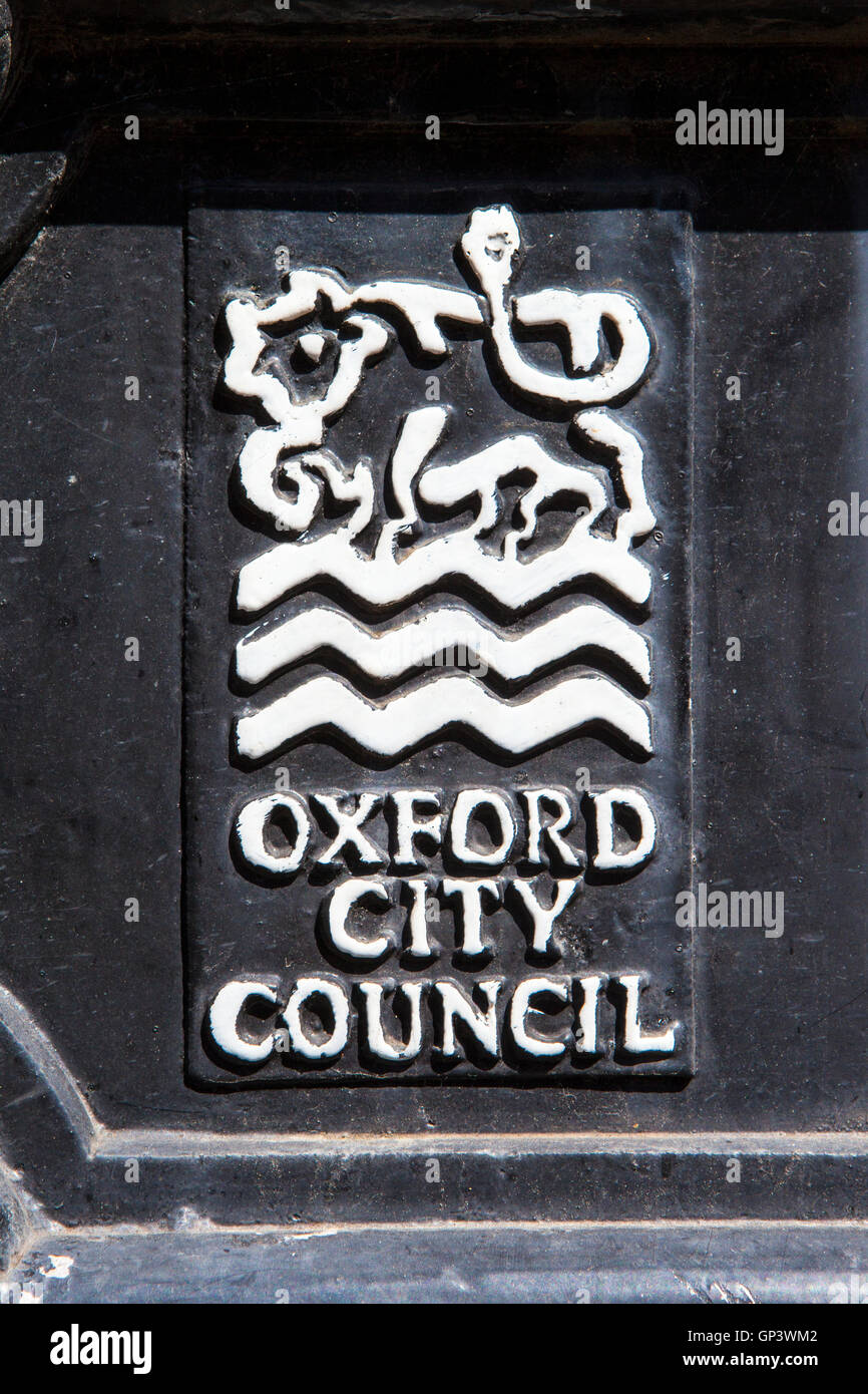 Oxford symbol hi-res stock photography and images - Alamy
