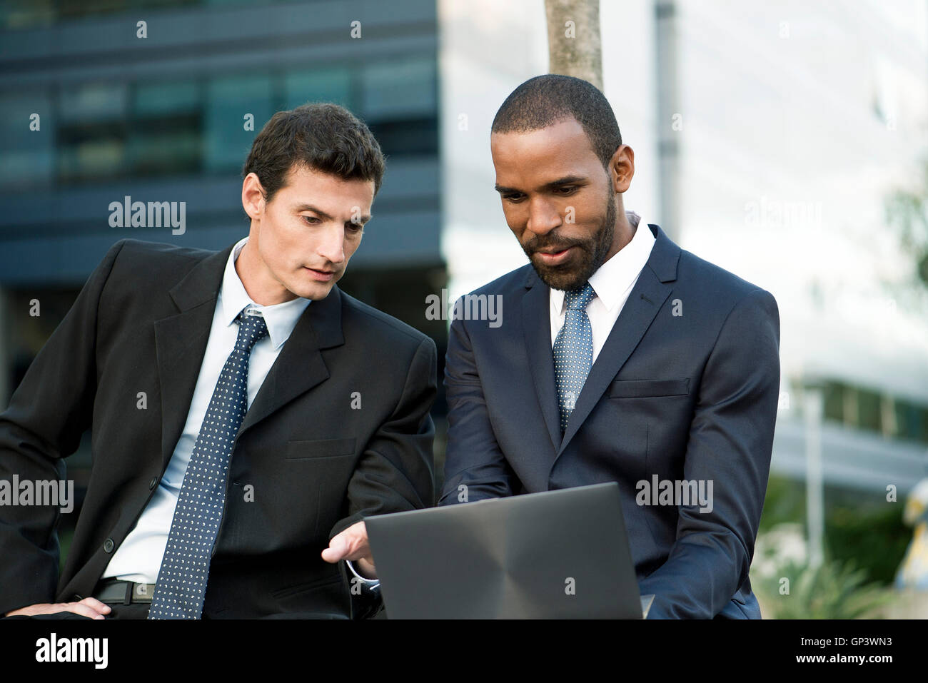 Outdoor shot explain hi-res stock photography and images - Alamy