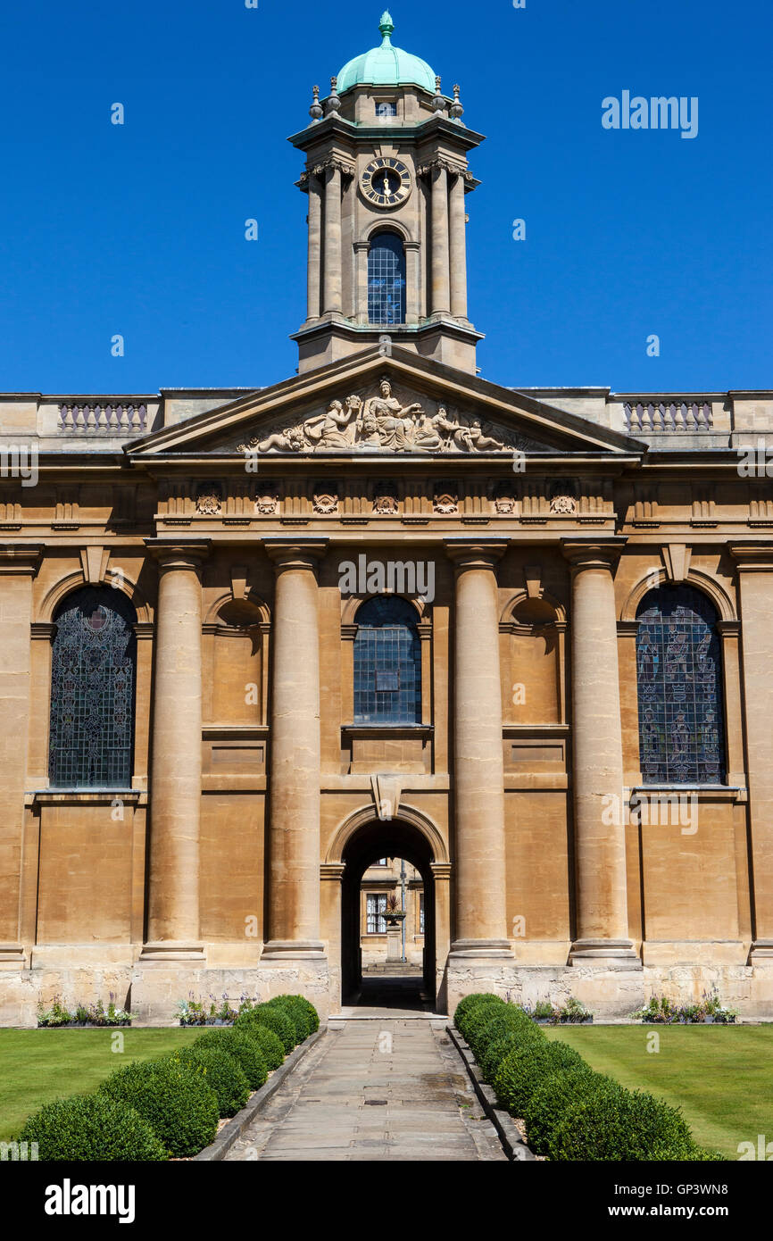 Oxford main quad hi-res stock photography and images - Alamy