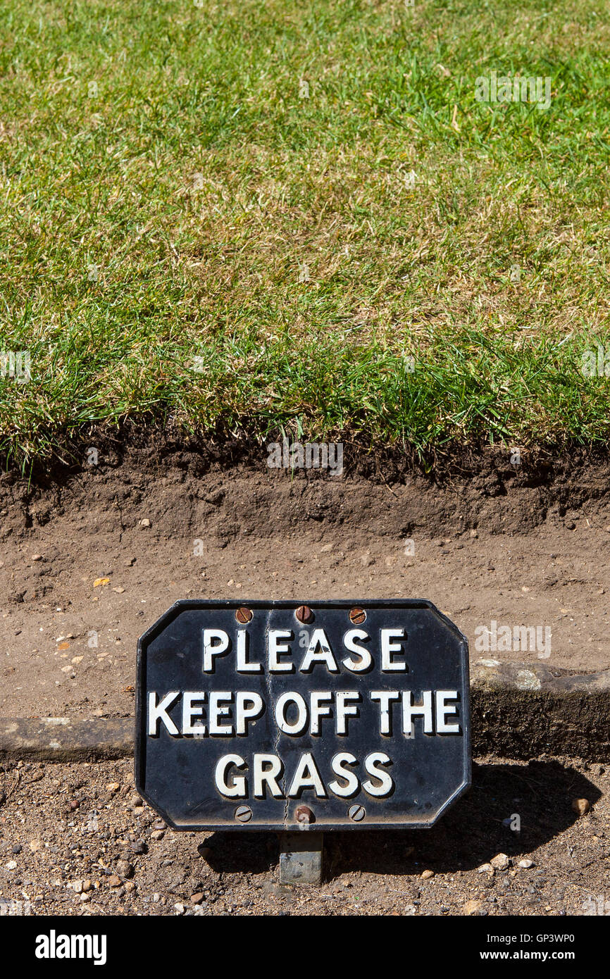 Polite sign hi-res stock photography and images - Alamy