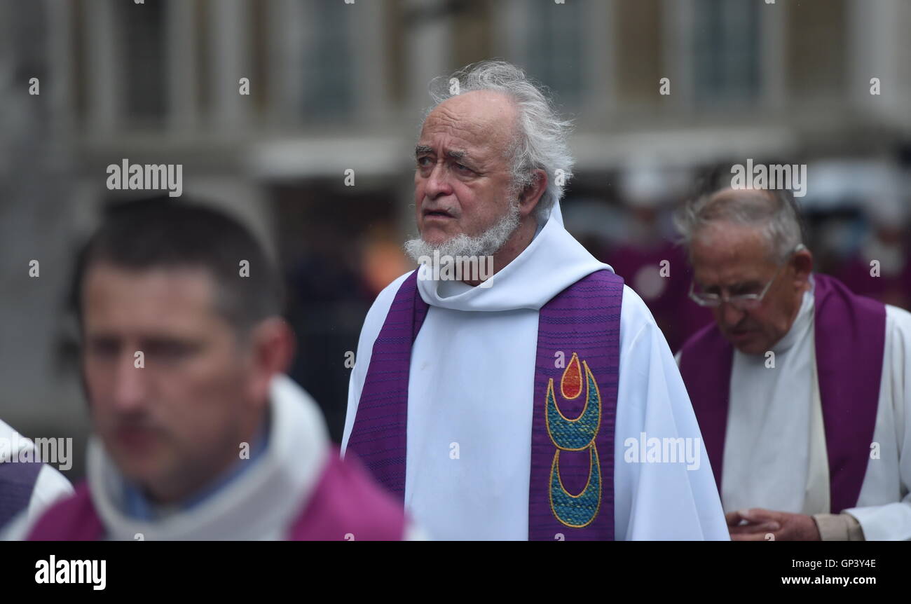Funeral for 85-year-old Fr Jacques Hamel held at 11th-century Gothic ...
