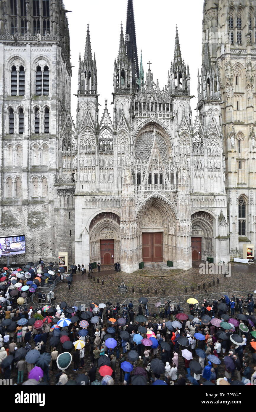 Funeral for 85-year-old Fr Jacques Hamel held at 11th-century Gothic ...