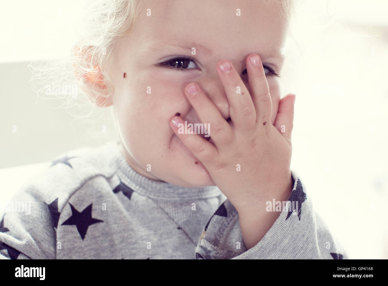 Child eating dirt hi-res stock photography and images - Alamy