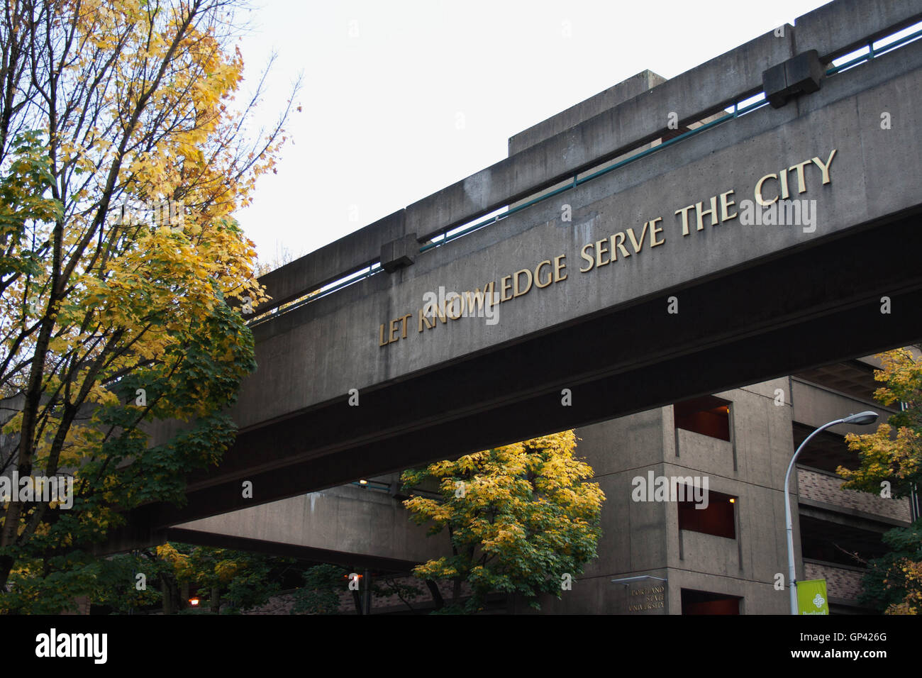 Portland stone bridge hi-res stock photography and images - Alamy