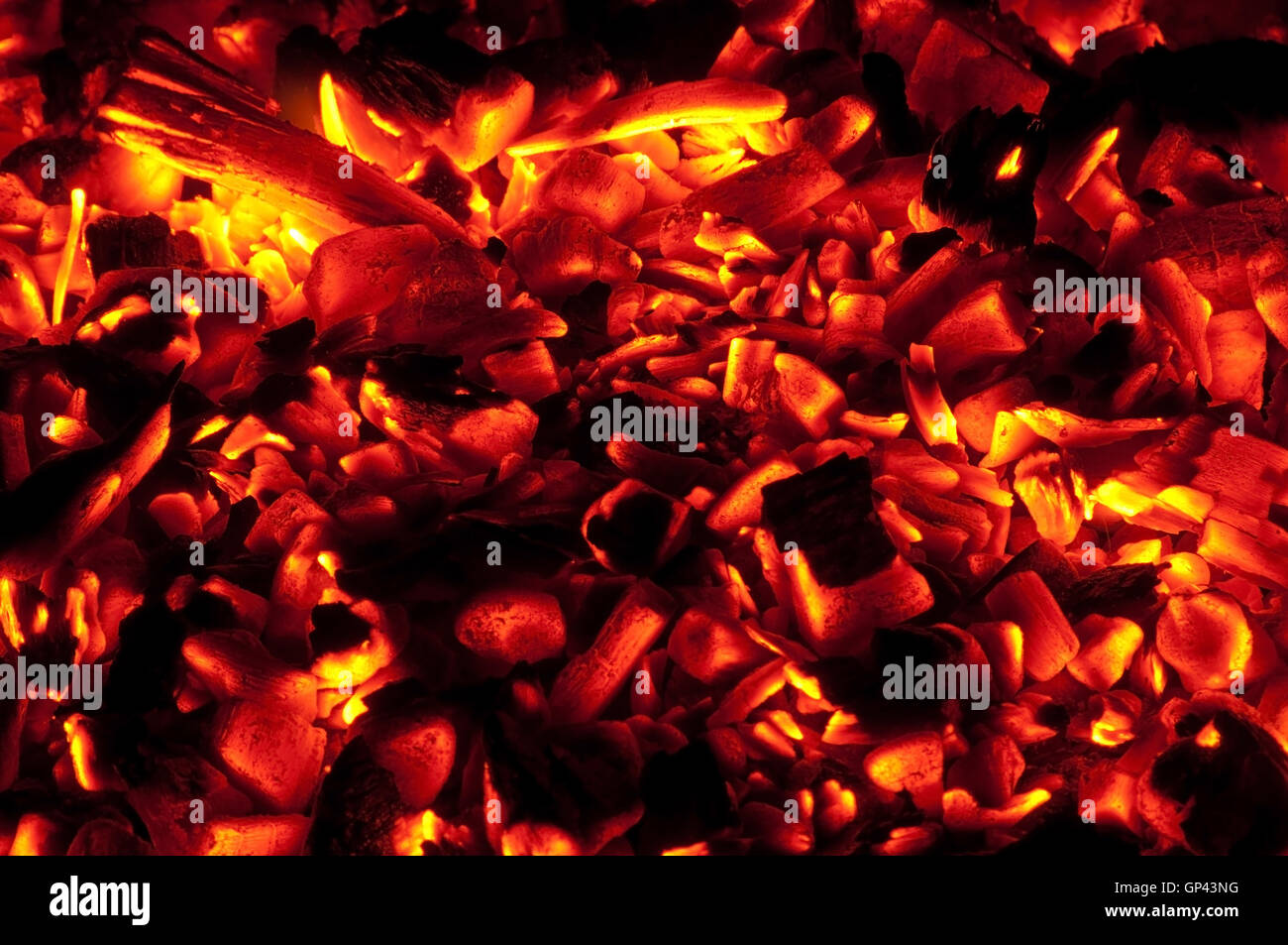 Coal tinder hi-res stock photography and images - Alamy