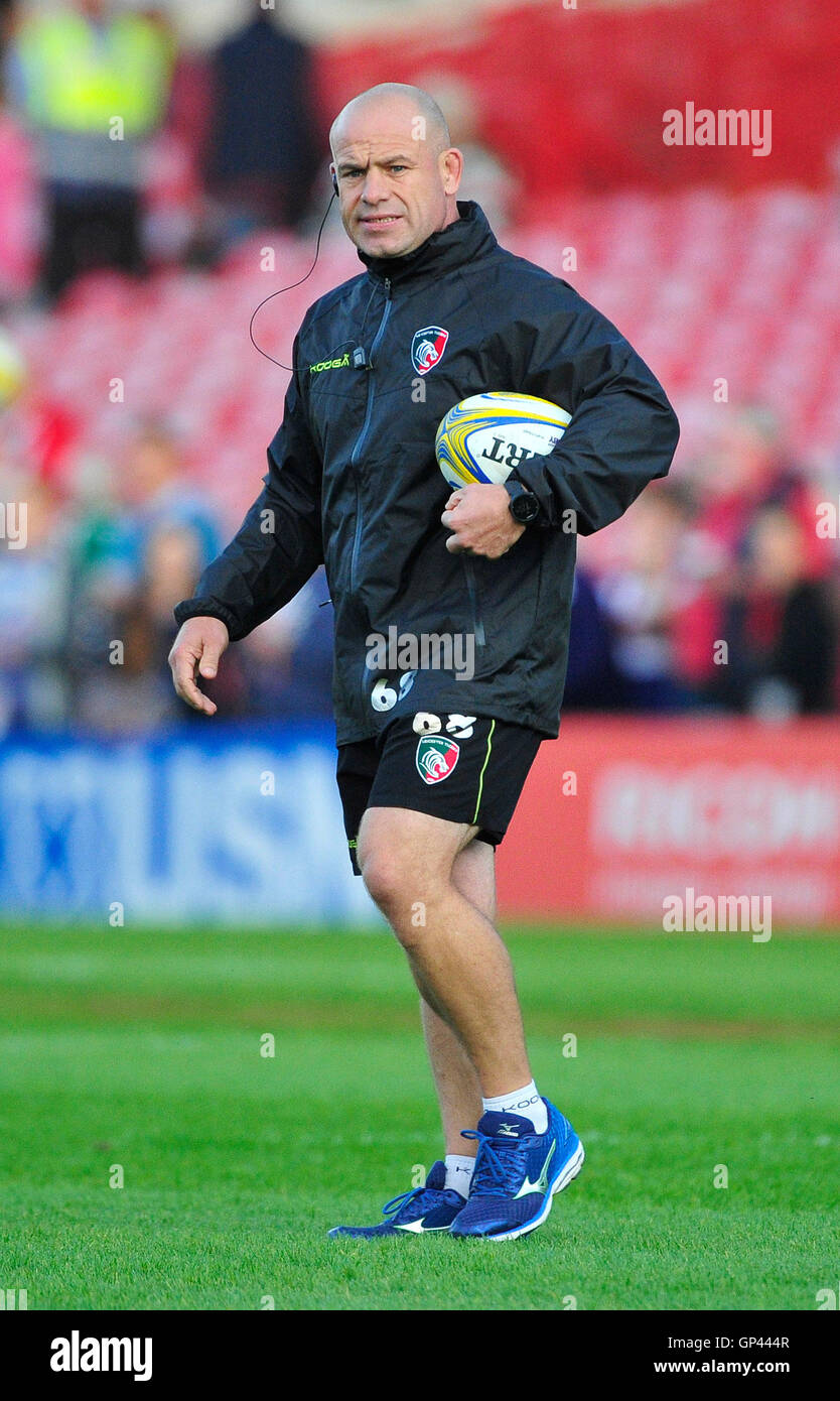 Gloucester rugby director rugby hi-res stock photography and images - Alamy