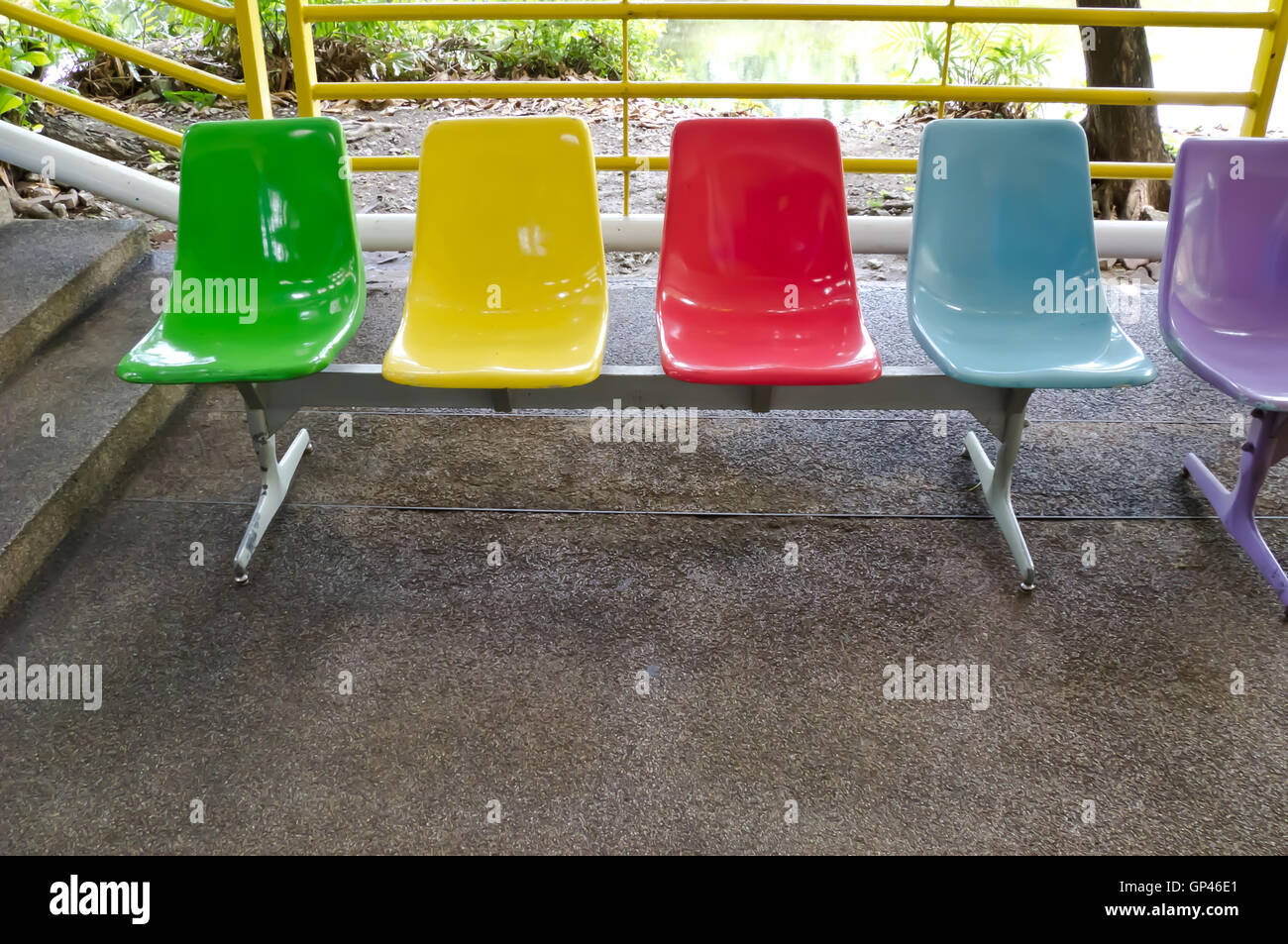 Vintage car bench seat hi-res stock photography and images - Alamy