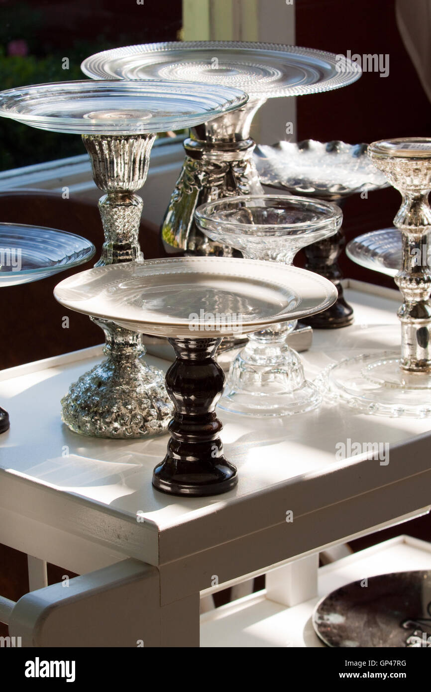 Footed plate hi-res stock photography and images - Alamy