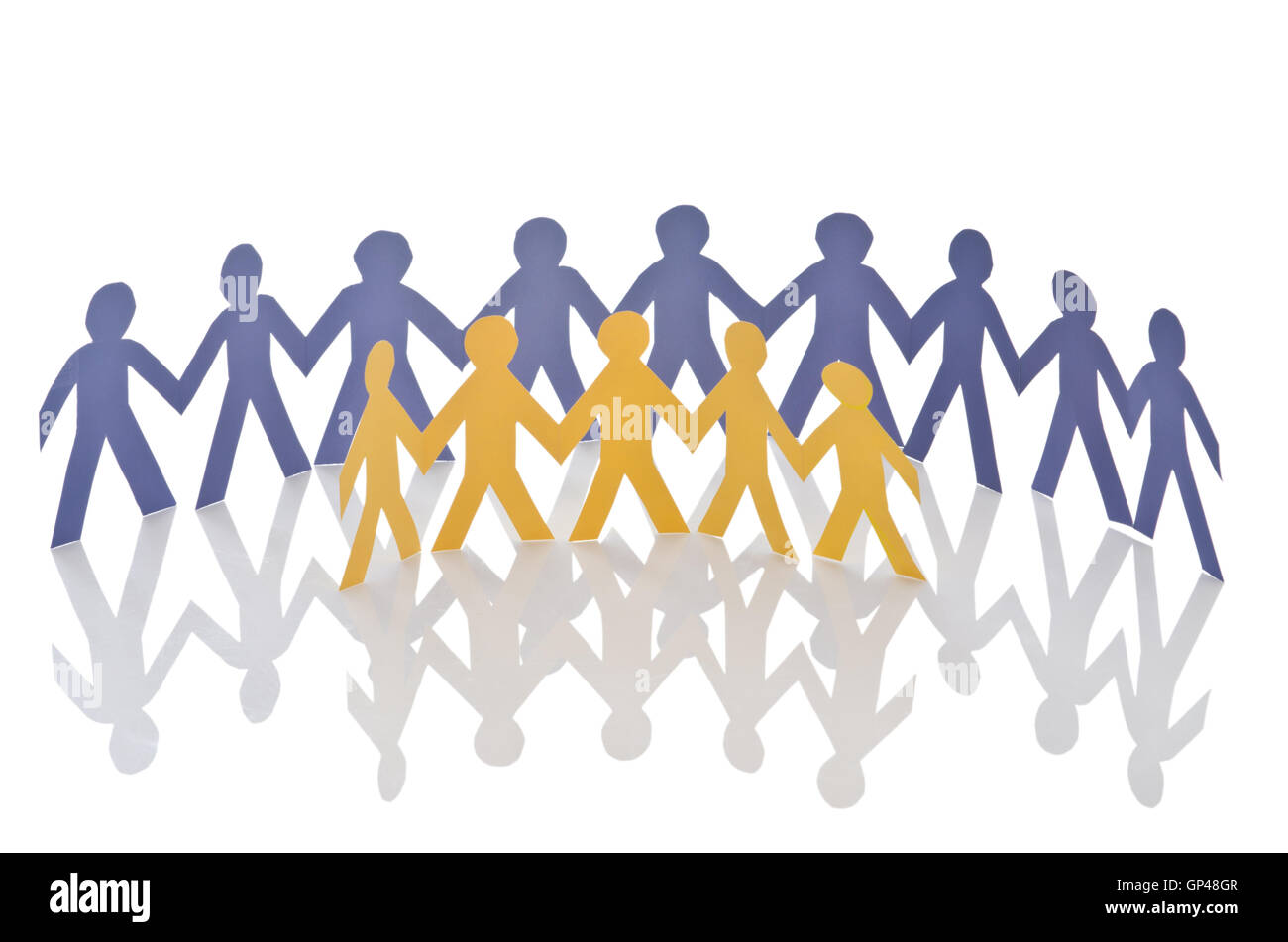 Teamwork concept with paper cut people Stock Photo - Alamy