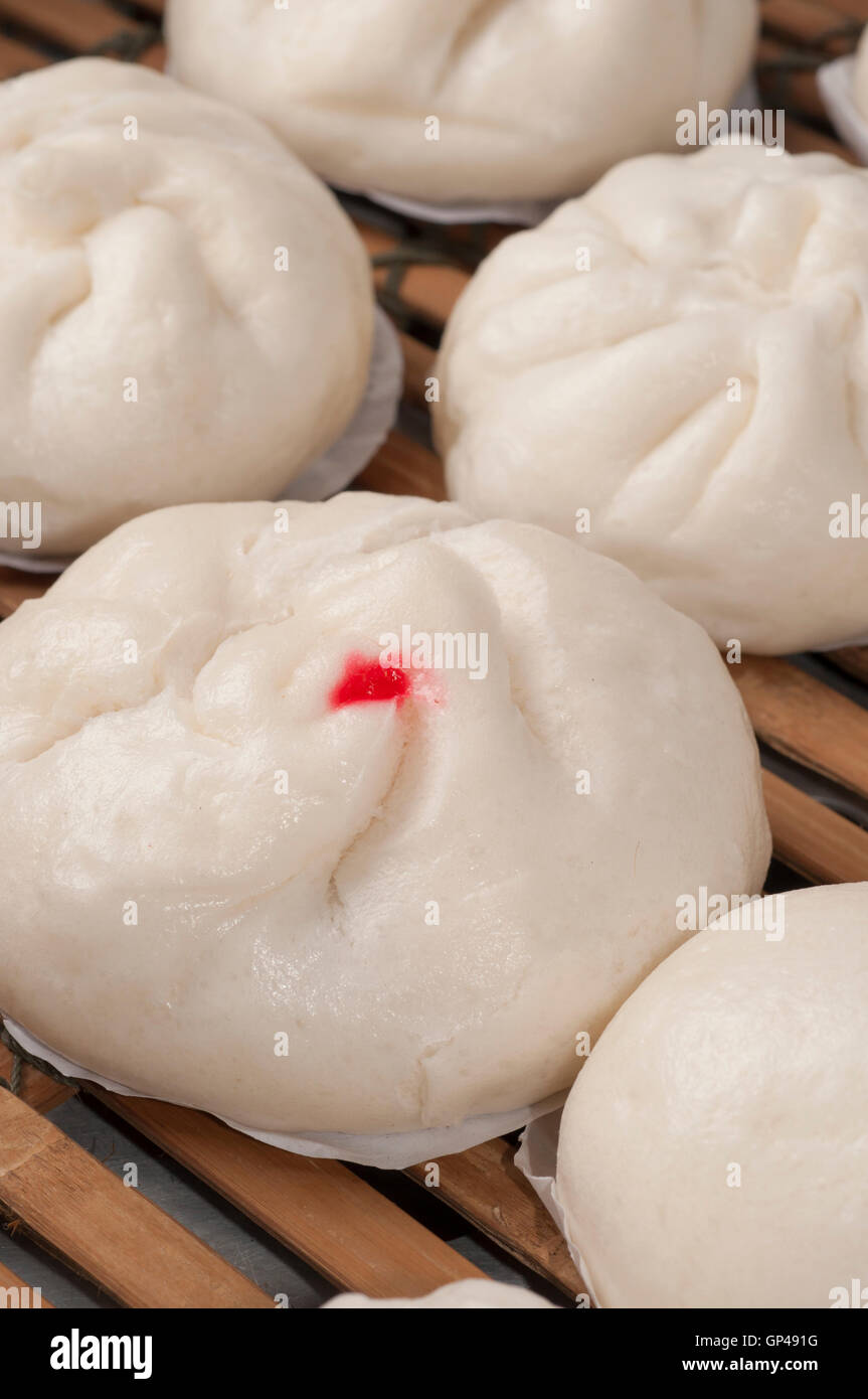 Nikuman hi-res stock photography and images - Alamy