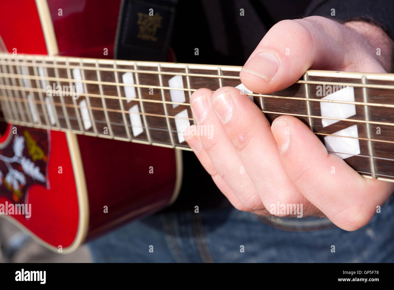 Fingering guitar chord hi-res stock photography and images - Alamy