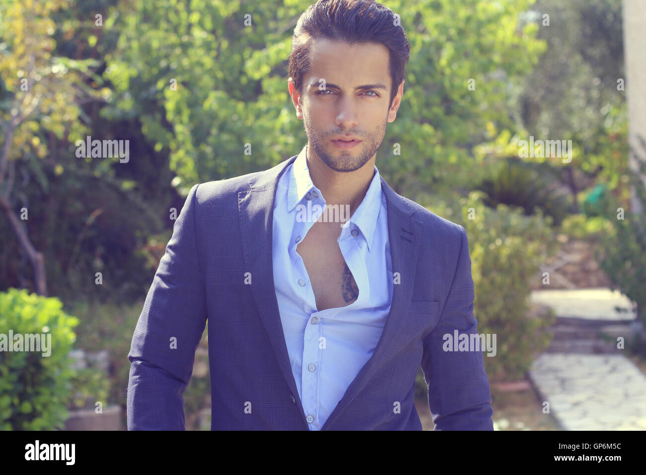 Male model wearing suit hi-res stock photography and images - Alamy