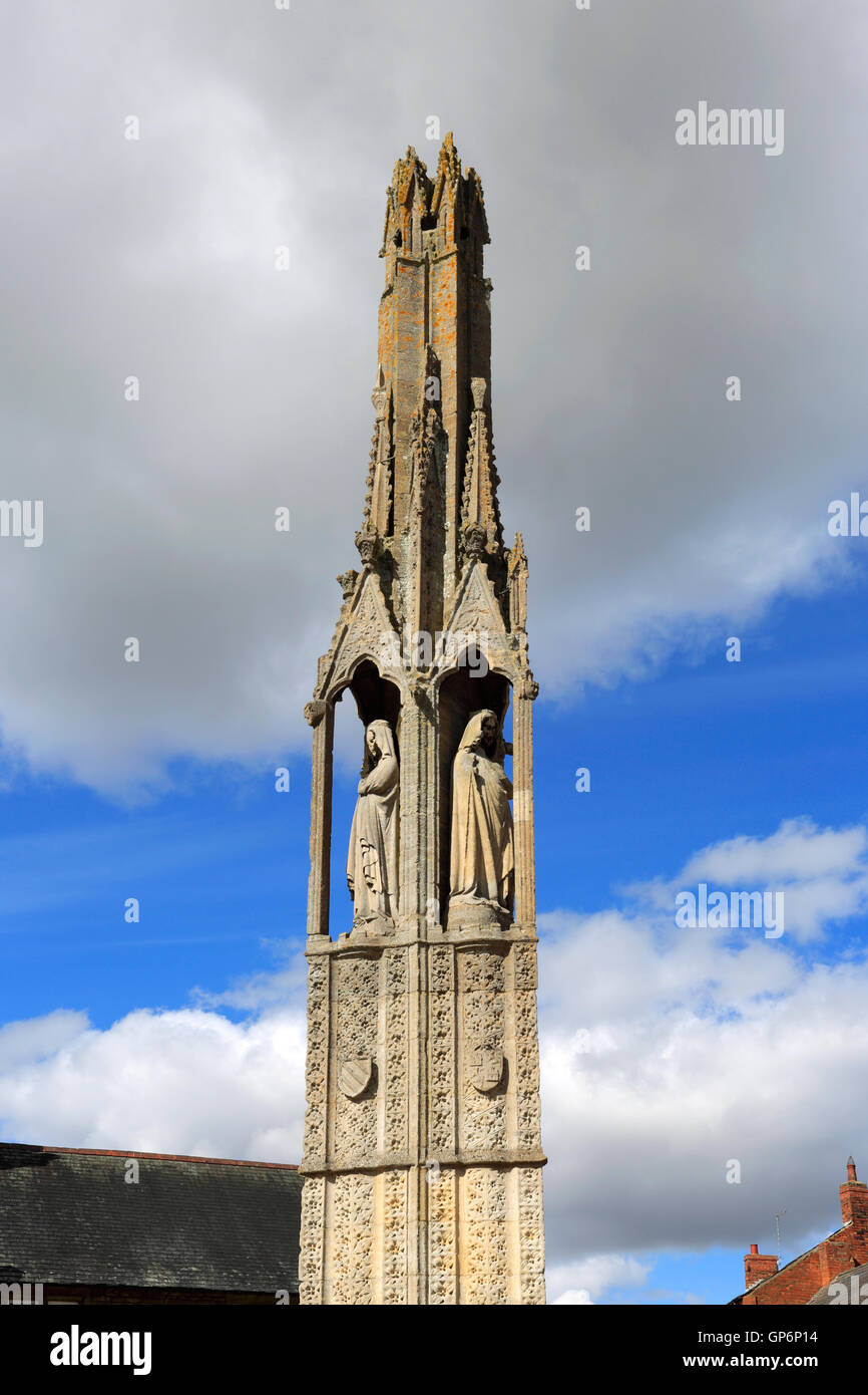 The Queen Eleanor Cross in the village of Geddington, Northamptonshire ...