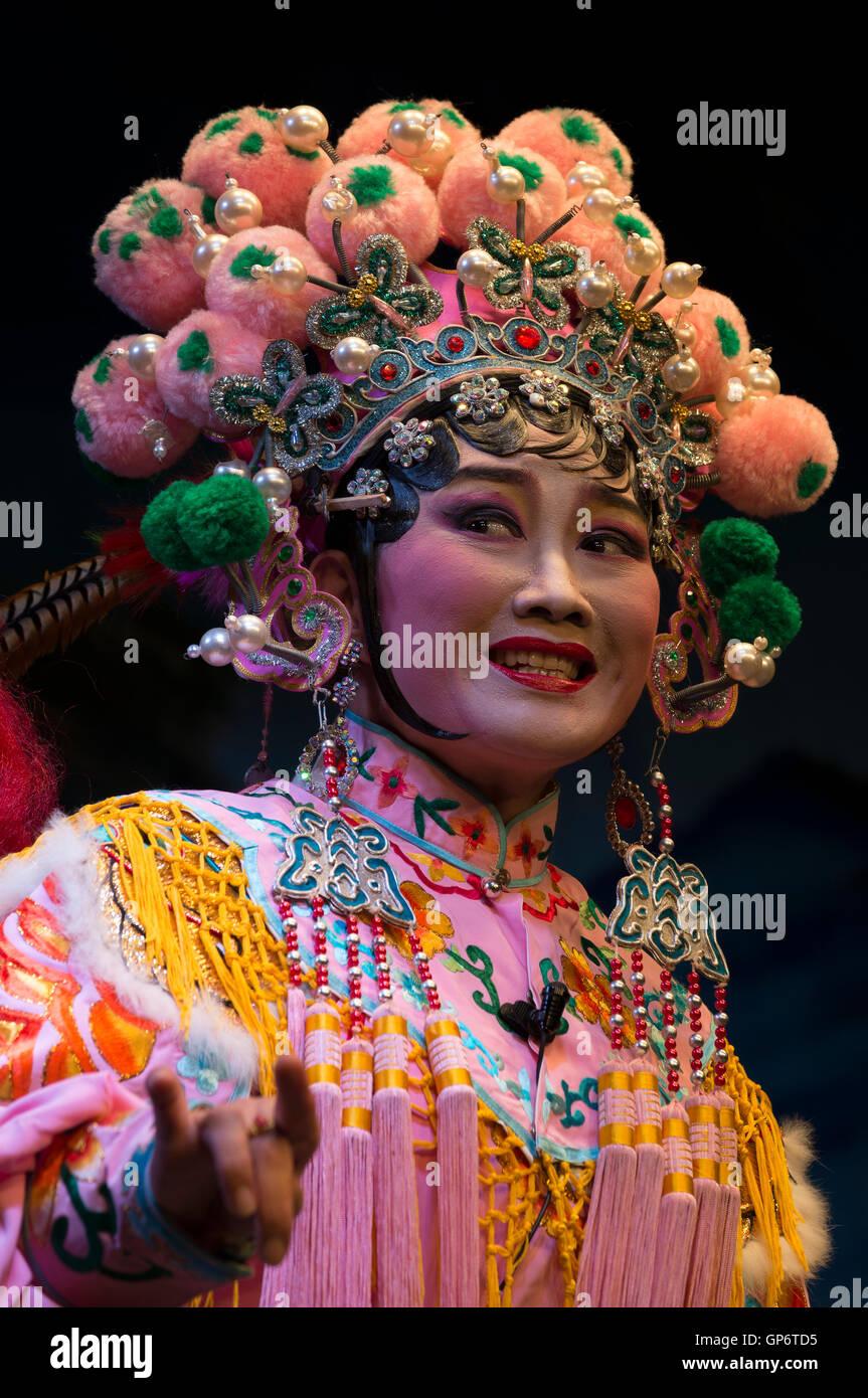Chinese Opera, Hong Kong, China Stock Photo - Alamy
