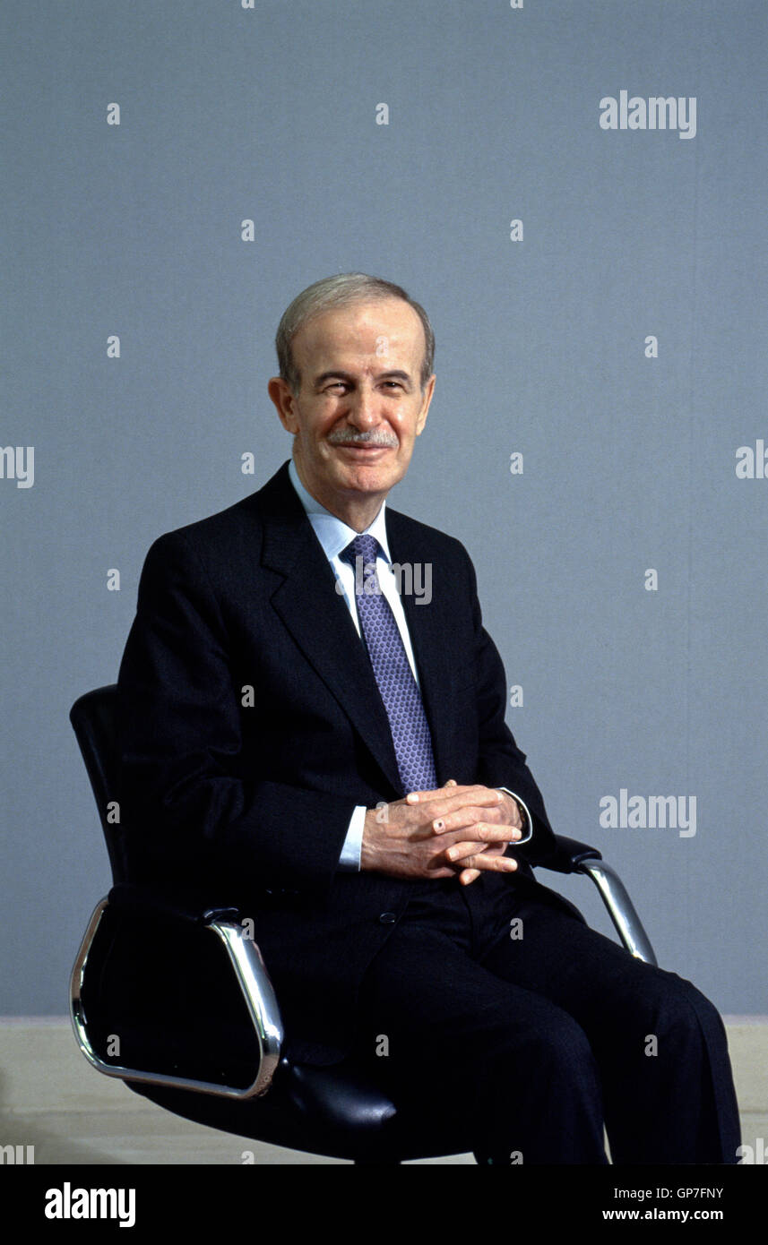 Damascus 1990s - Hafez Al Assad at the Presidential palace in Damascus ...