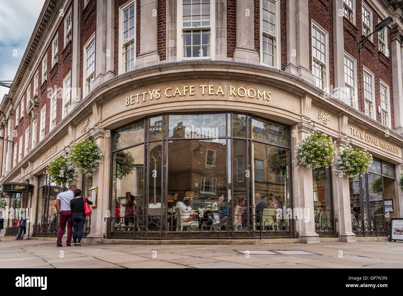 Bettys of york hi-res stock photography and images - Alamy