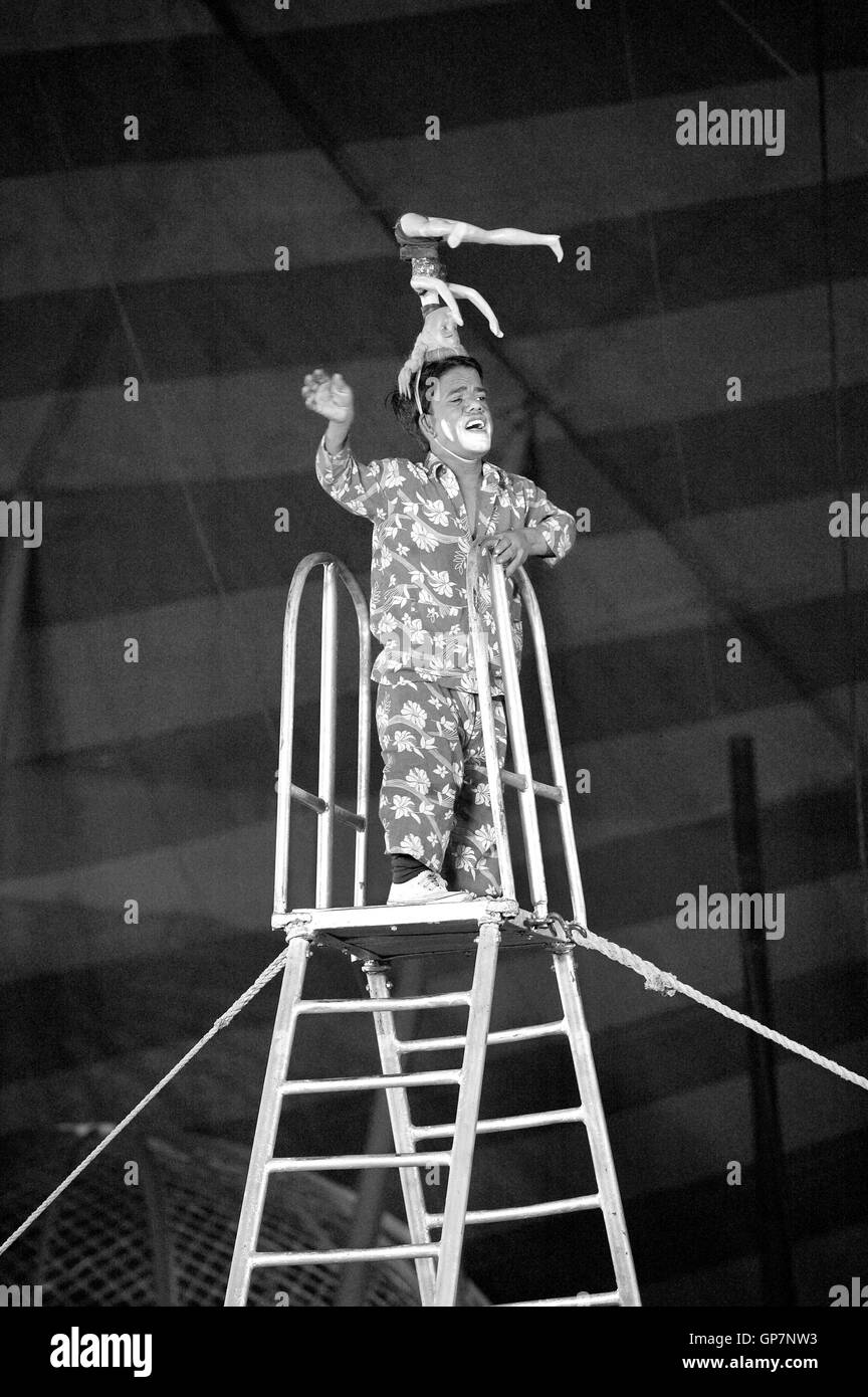 Midgets hi-res stock photography and images - Alamy