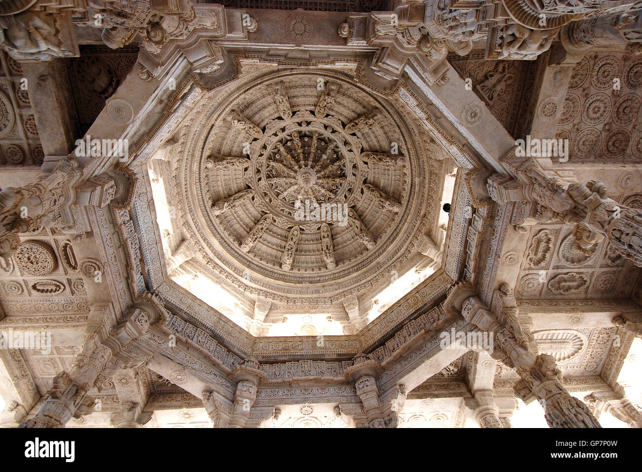 Ceilings of indian temples hi-res stock photography and images - Alamy