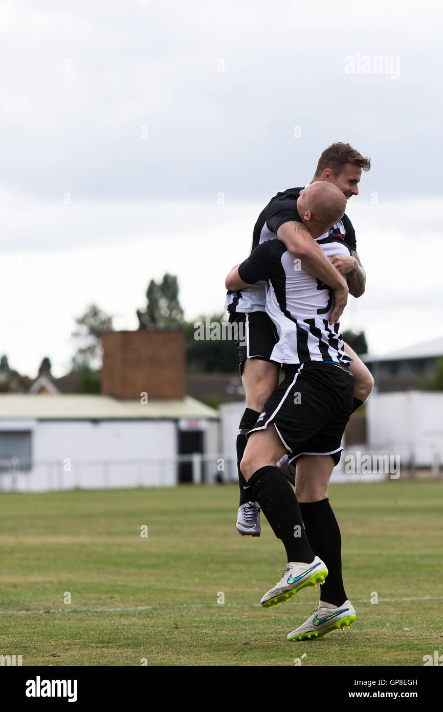 Football celebrating hugging hi-res stock photography and images - Alamy