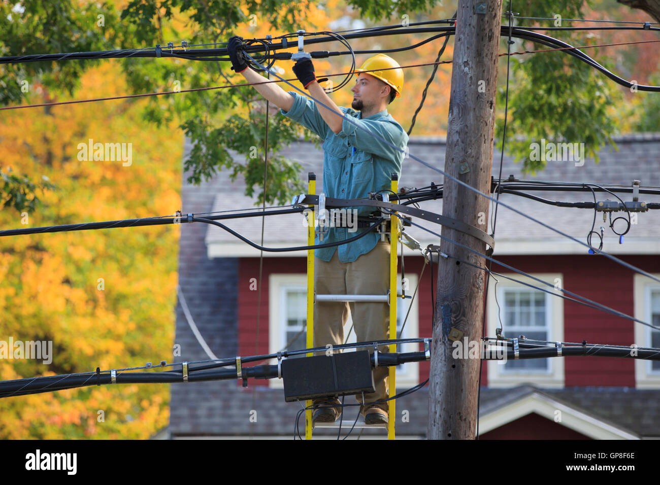 Cable ladder hi-res stock photography and images - Alamy