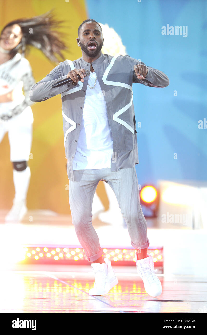 New York, USA. 2nd September, 2016. Jason Derulo performs in Central ...