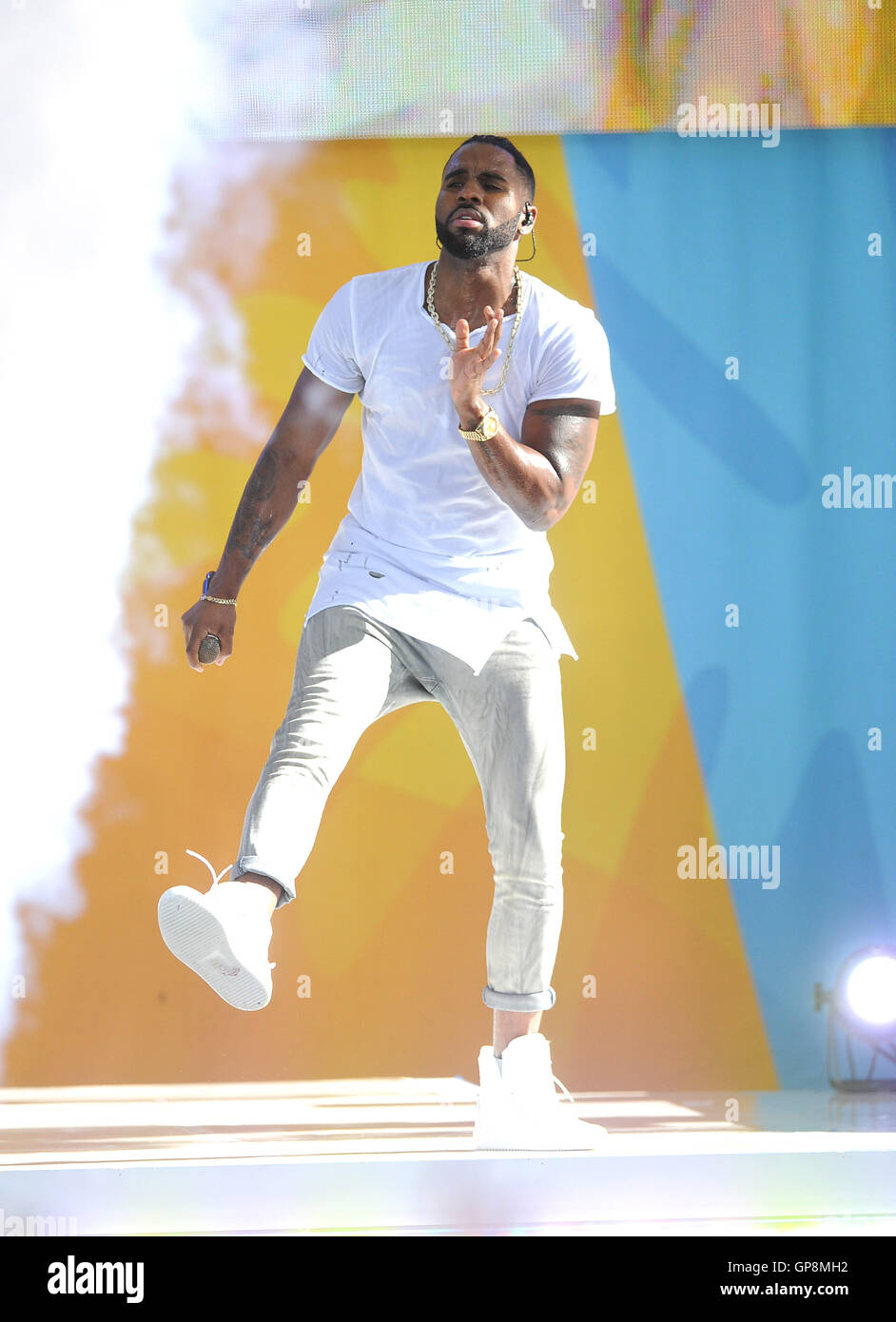 New York, USA. 2nd September, 2016. Jason Derulo performs in Central ...