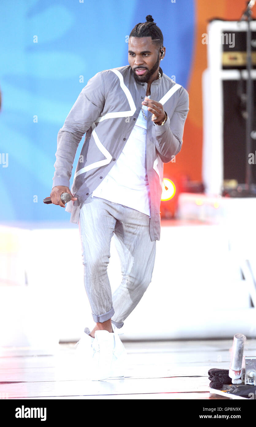 New York, USA. 2nd September, 2016. Jason Derulo performs in Central ...