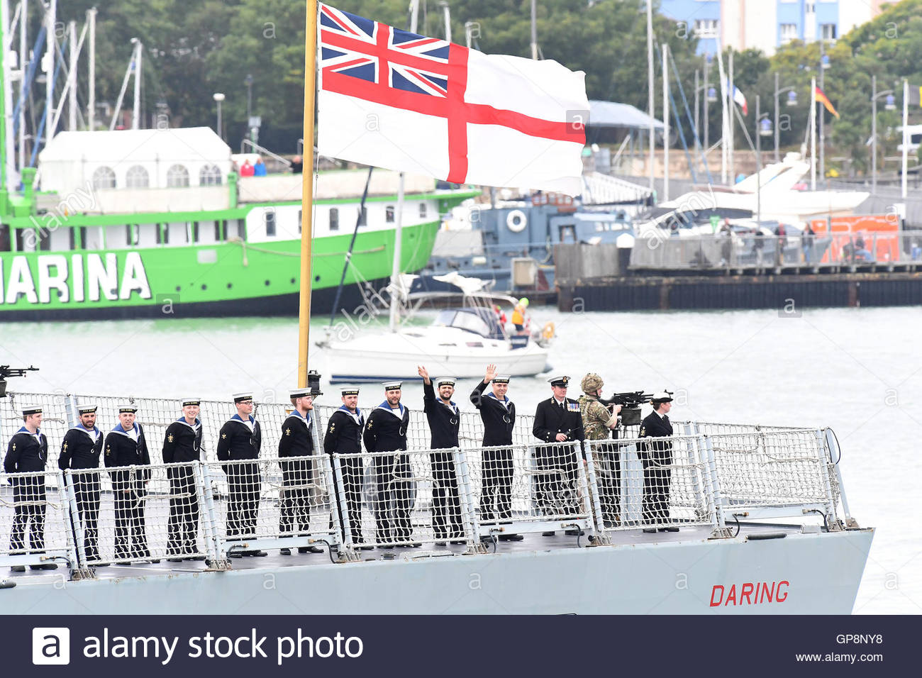 Us Navy Destroyer Crew High Resolution Stock Photography and Images - Alamy
