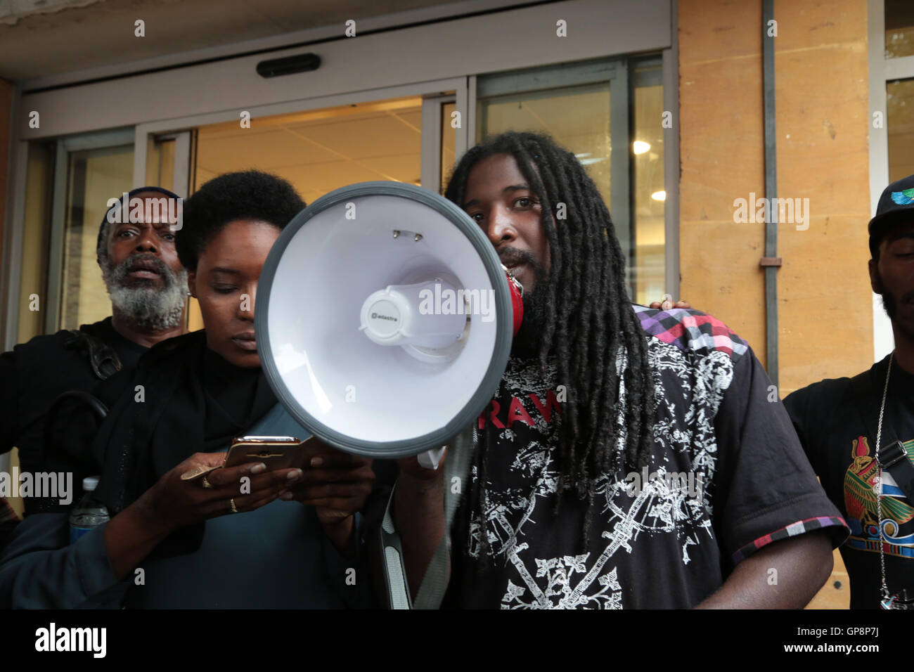 Drugs backlash hi-res stock photography and images - Alamy