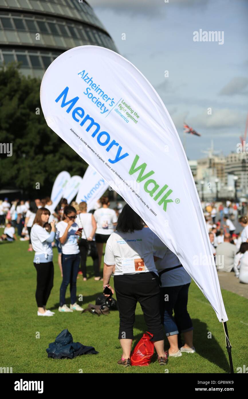 Memory walk hi-res stock photography and images - Alamy