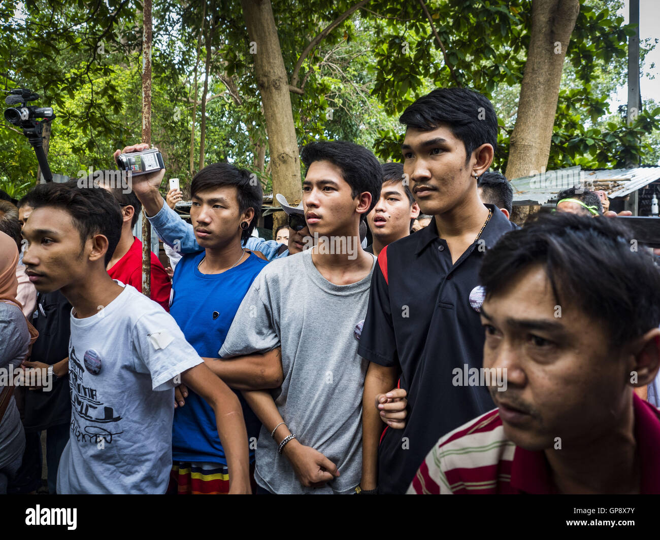 Community link workers hi-res stock photography and images - Alamy