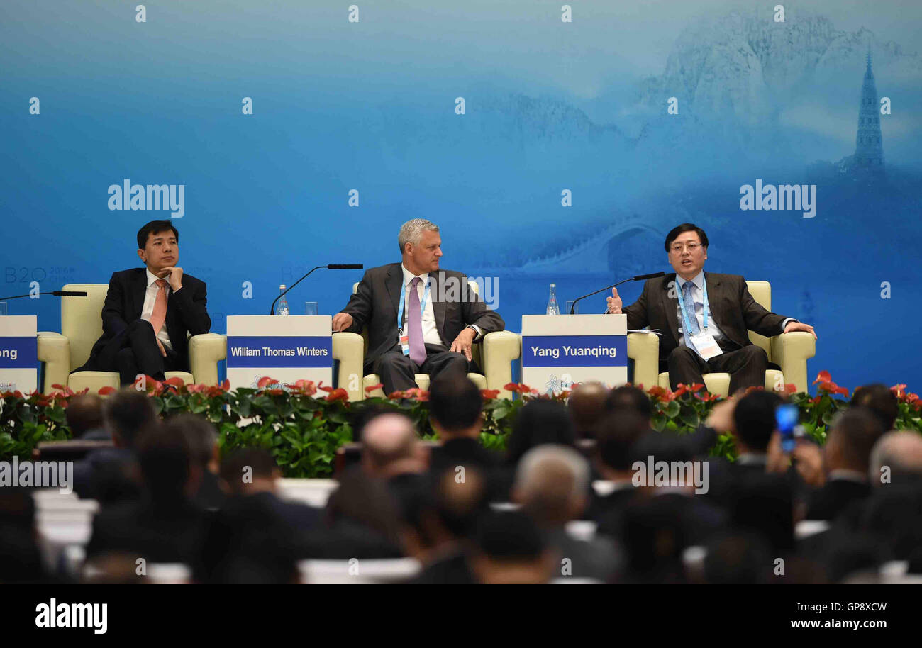 Hangzhou, China's Zhejiang Province. 3rd Sep, 2016. Yang Yuanqing (R ...