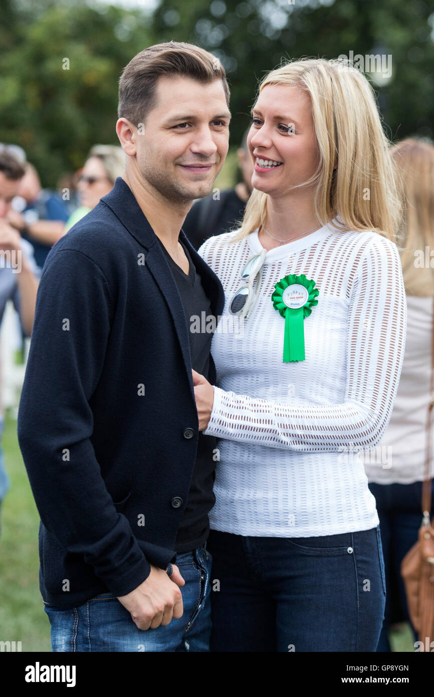 Rachel riley hi-res stock photography and images - Alamy