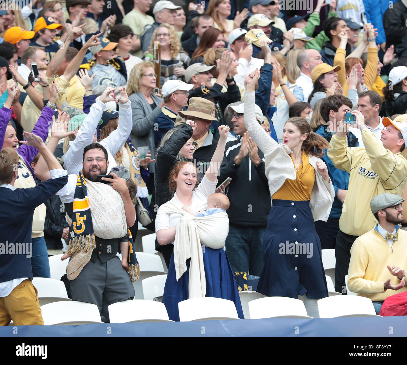 American college football stadium fans hi-res stock photography and ...