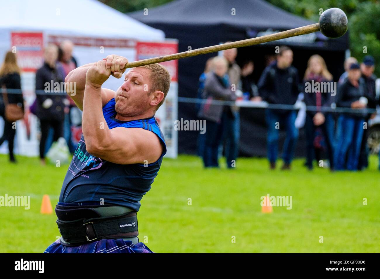 Haggis hurling, scotland hi-res stock photography and images - Alamy