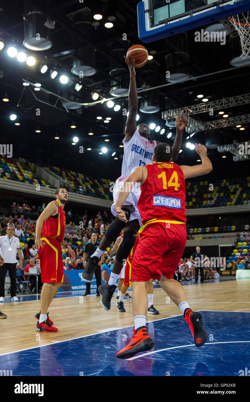 Copperbox Arena, London, UK, 3rd September 2016. Eric Boateng (13 ...