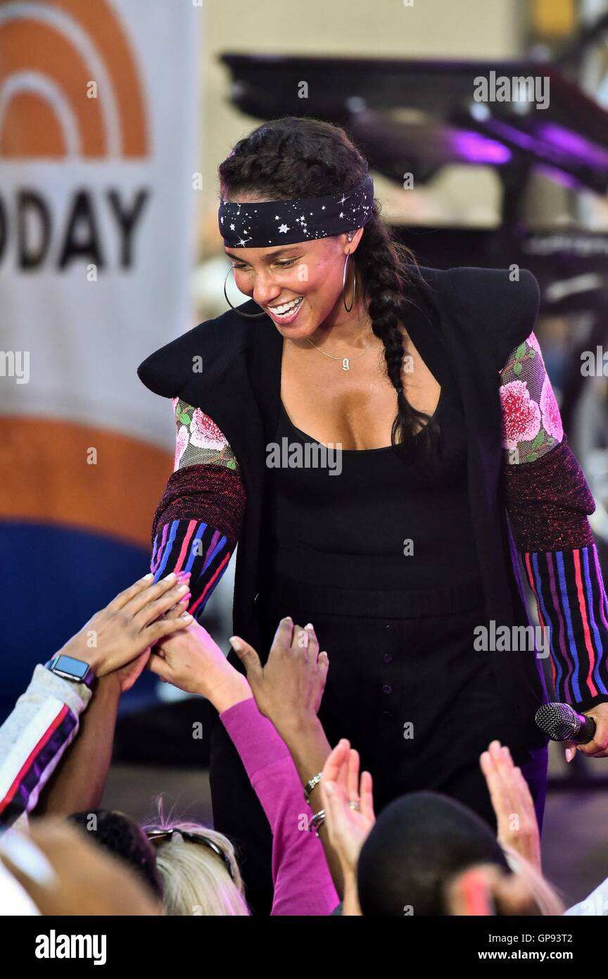 New York, NY, USA. 2nd Sep, 2016. Alicia Keys on stage for NBC Today ...