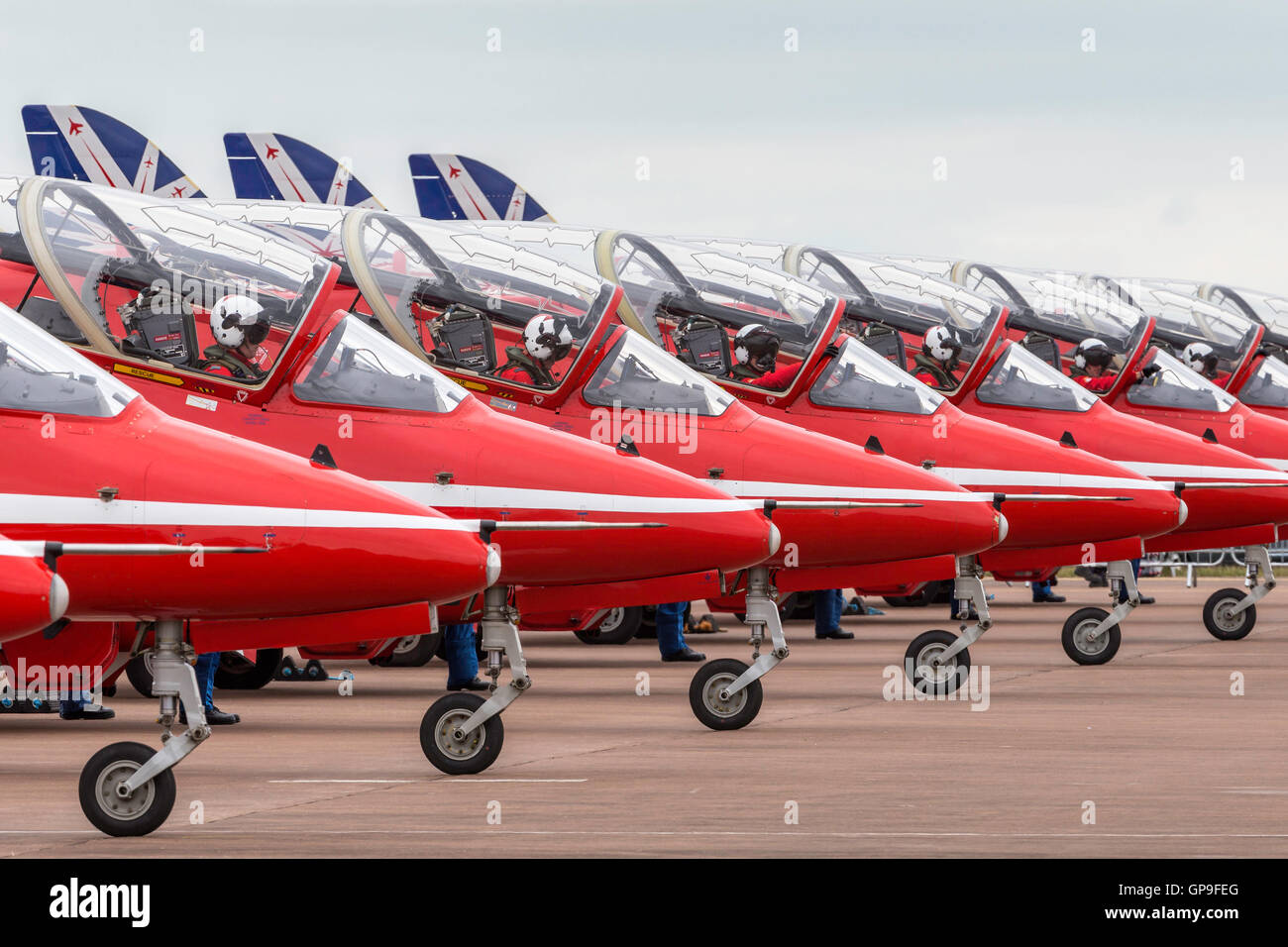 Royal Air Force (RAF) Red Arrows aerobatic display team flying British ...