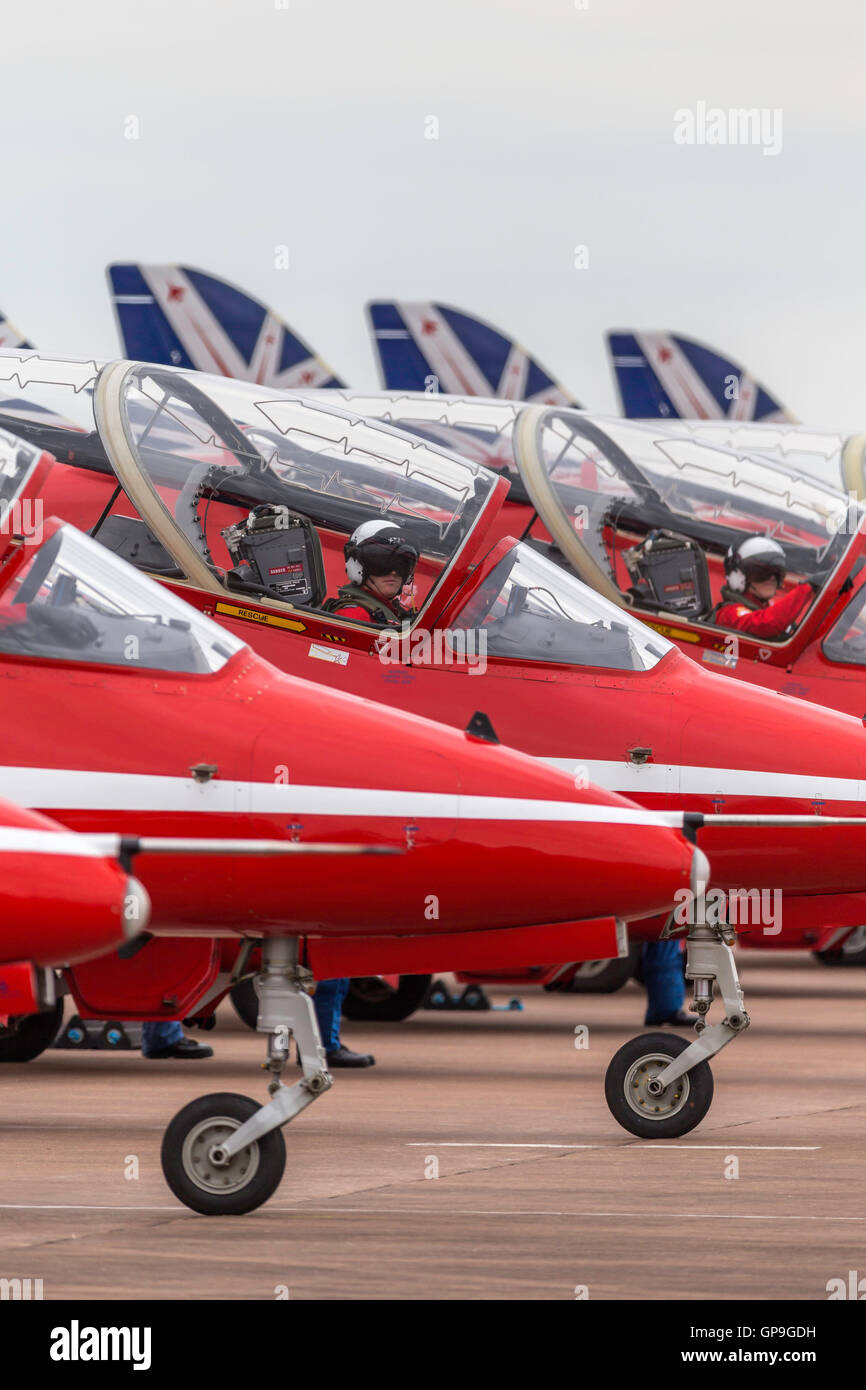 Royal Air Force (RAF) Red Arrows aerobatic display team flying British ...