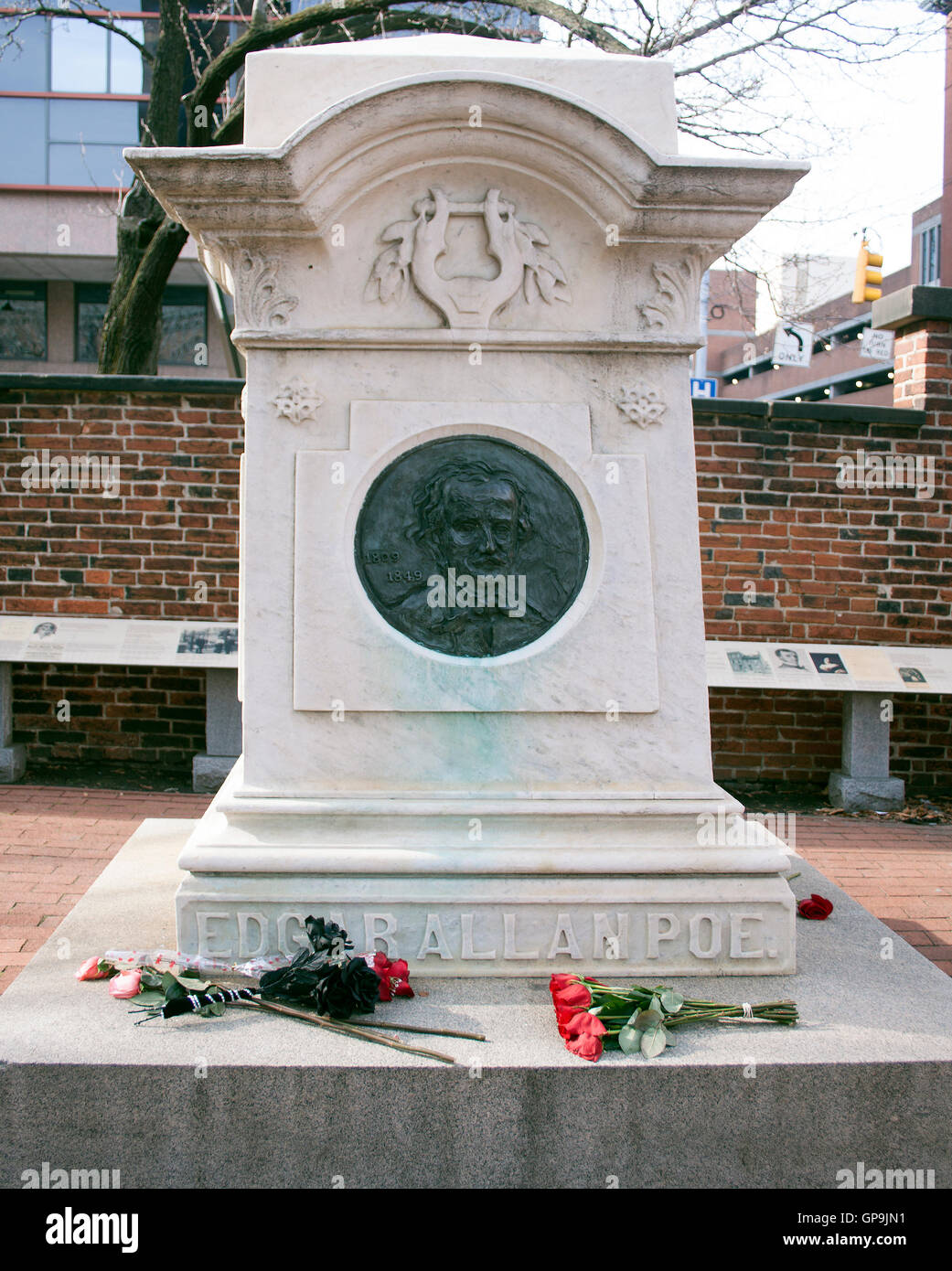 Poe grave hi-res stock photography and images - Alamy