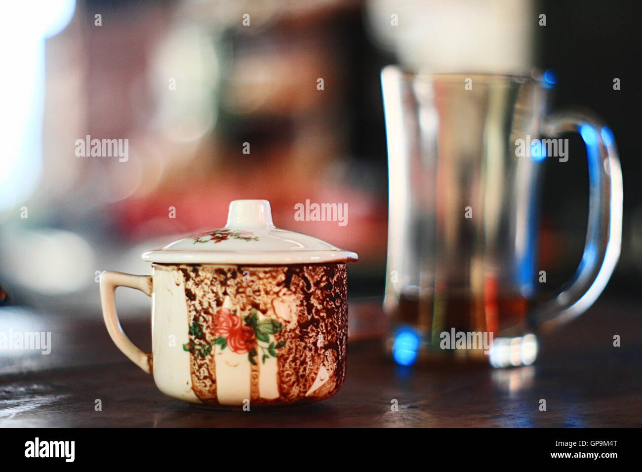 Dirty mug hi-res stock photography and images - Alamy
