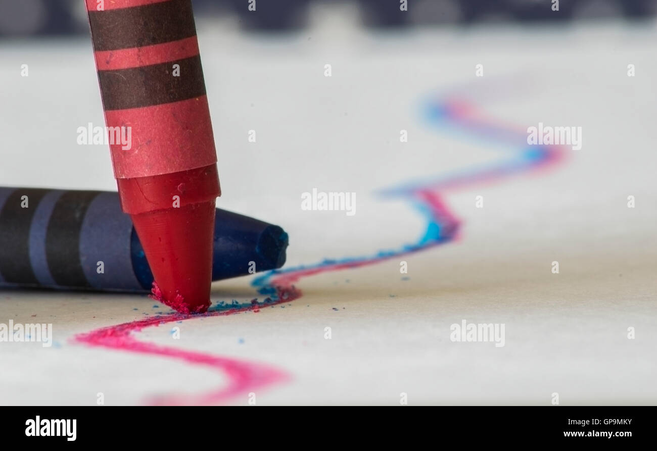 Red crayon hi-res stock photography and images - Alamy